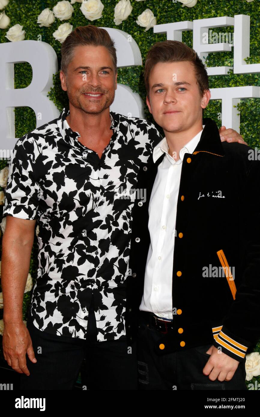 LOS ANGELES - AUG 1: Rob Lowe, John Lowe at the CBS TV Studios Summer ...