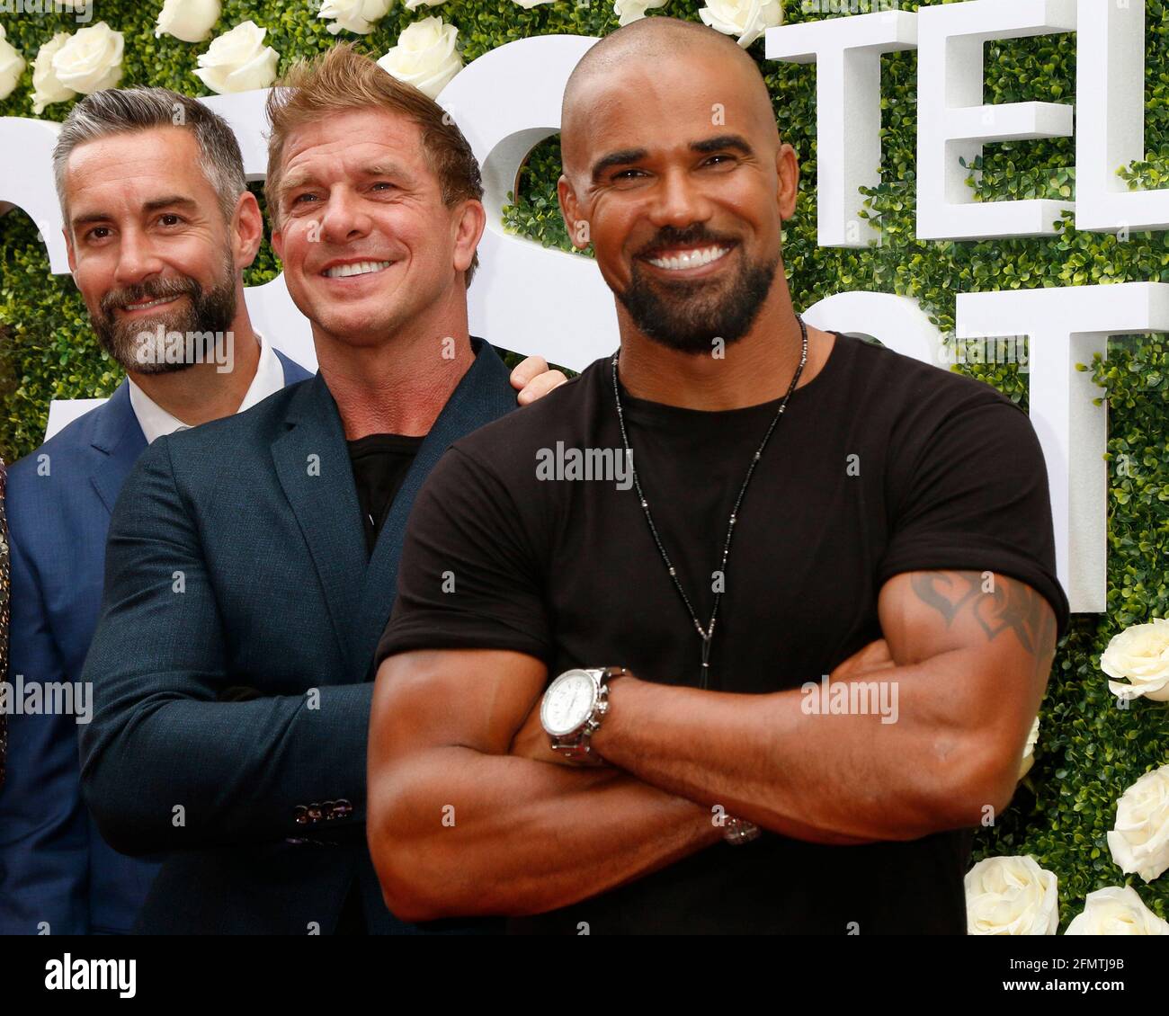 LOS ANGELES - AUG 1: Jay Harrington, Kenny Johnson, Shemar Moore at the ...