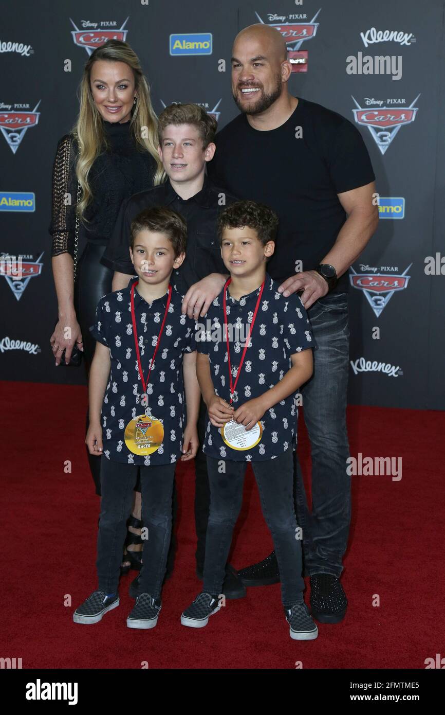 Jacob ortiz hi-res stock photography and images - Alamy