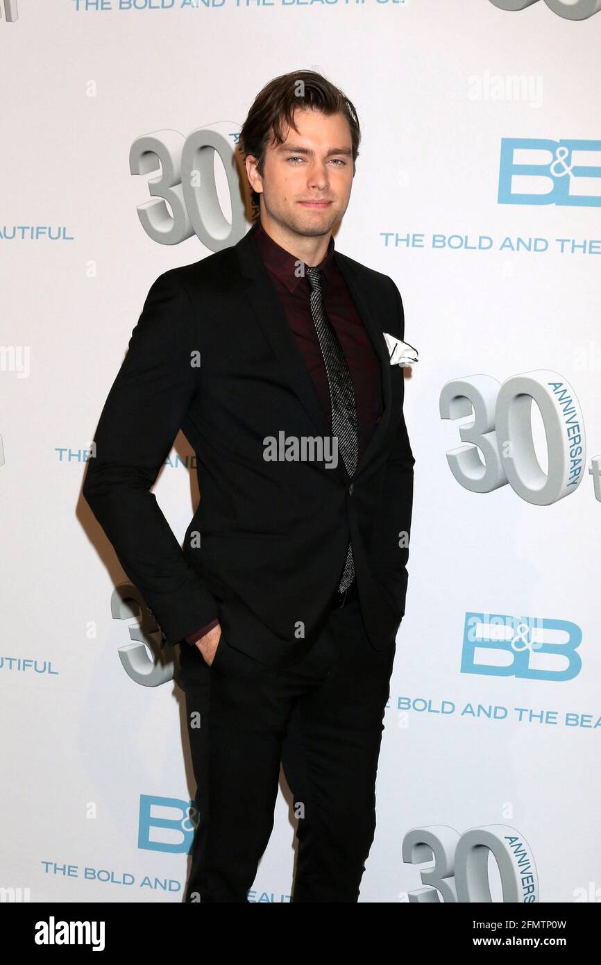 LOS ANGELES - MAR 23: Pierson Fode at the On Set celebration of 30 ...