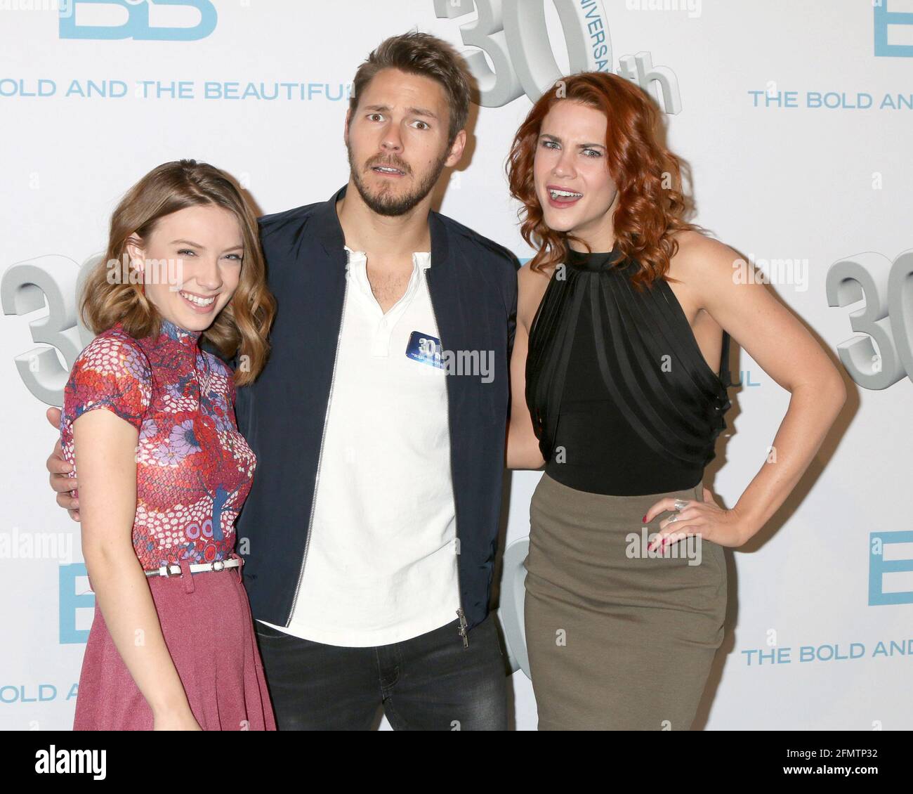 LOS ANGELES - MAR 23: Courtney Grosbeck, Scott Clifton, Courtney Hope ...