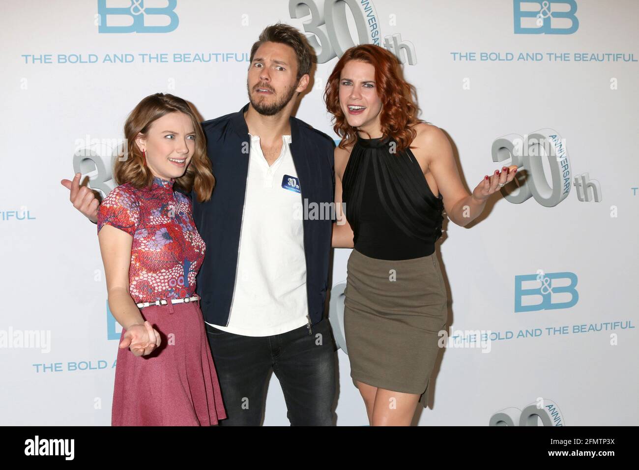 LOS ANGELES - MAR 23: Courtney Grosbeck, Scott Clifton, Courtney Hope ...