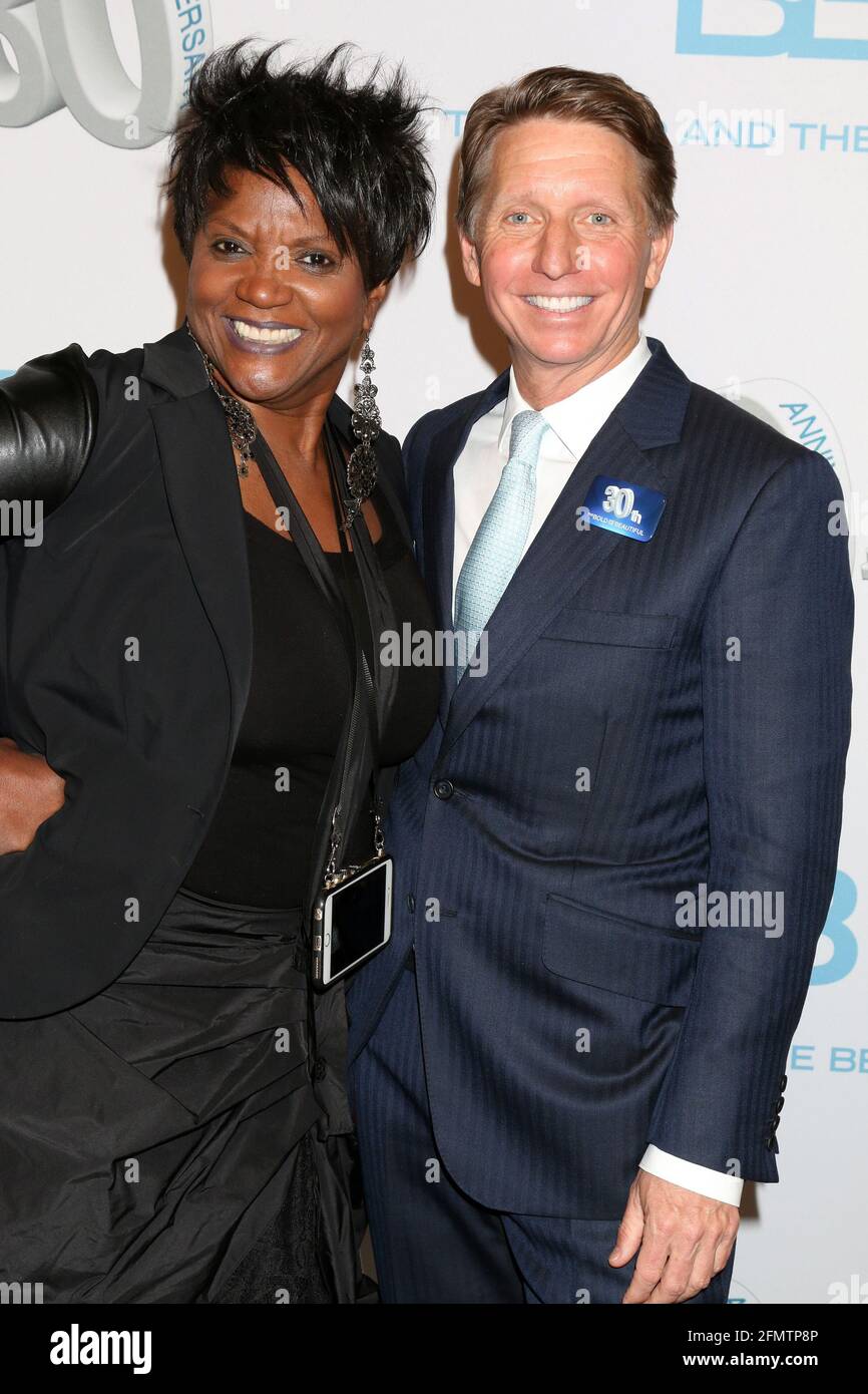 LOS ANGELES - MAR 23: Anna Maria Horsford, Bradley Bell at the On Set ...