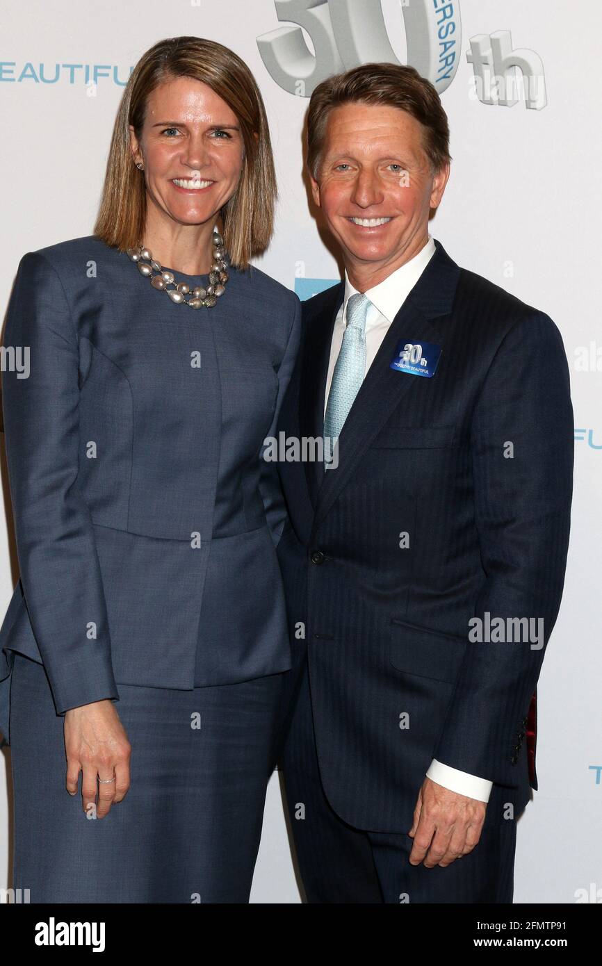 Colleen bell and bradley bell hi-res stock photography and images - Alamy