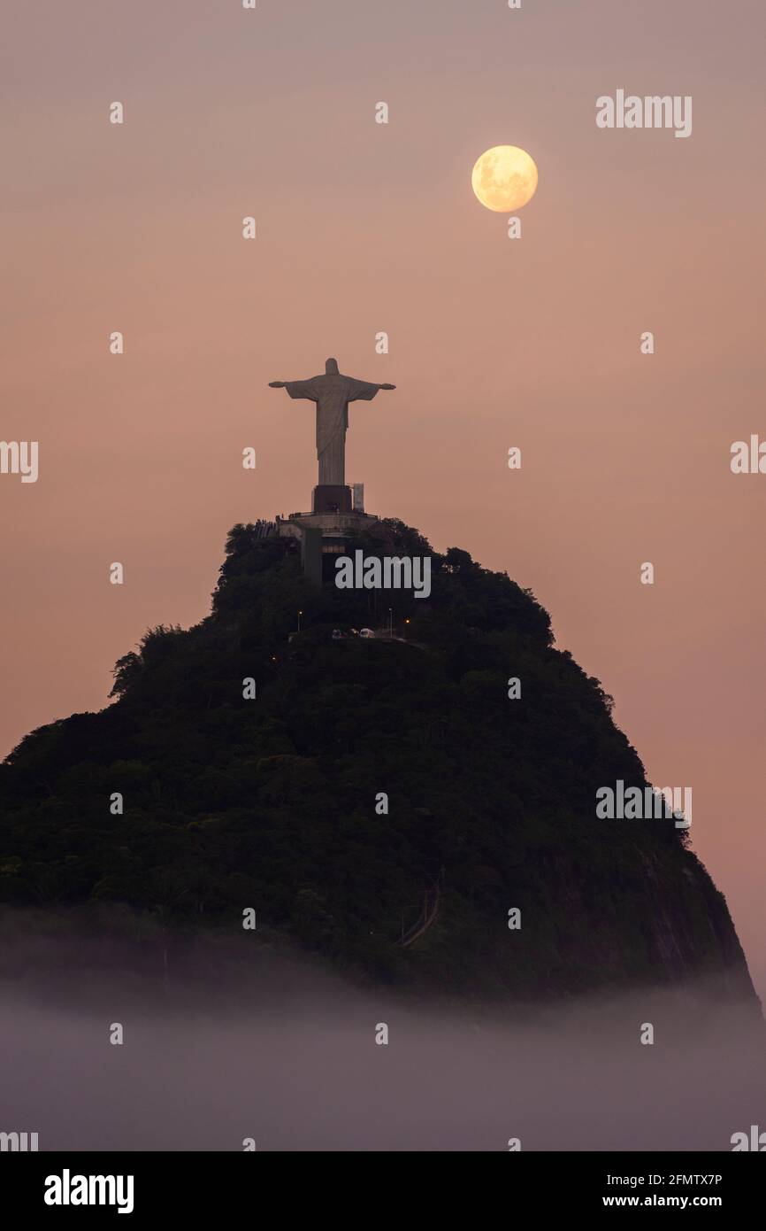 Christ The Redeemer Moon