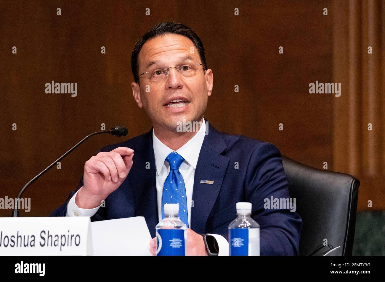 Josh shapiro hi-res stock photography and images - Alamy