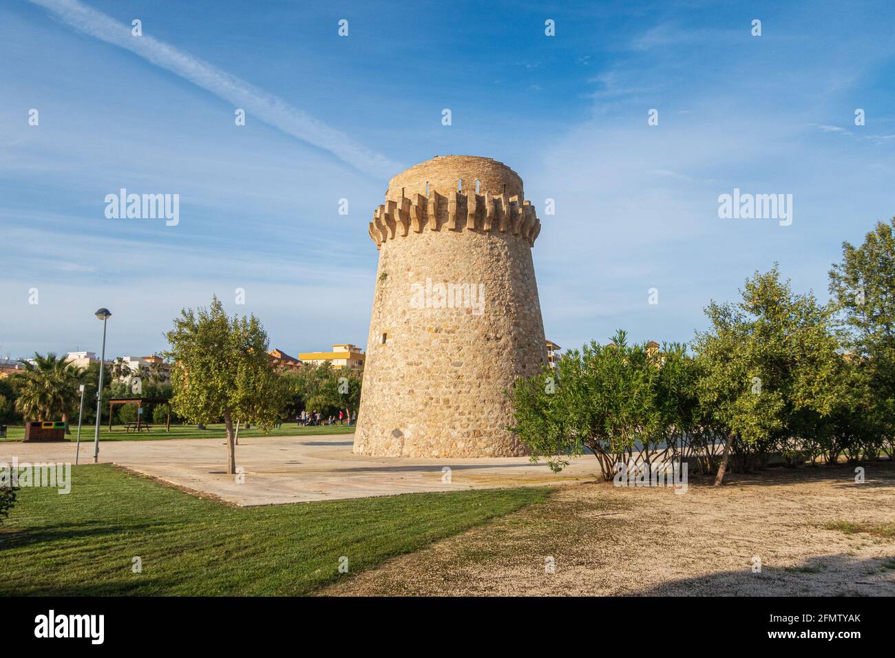 Torre de piles hi-res stock photography and images - Alamy