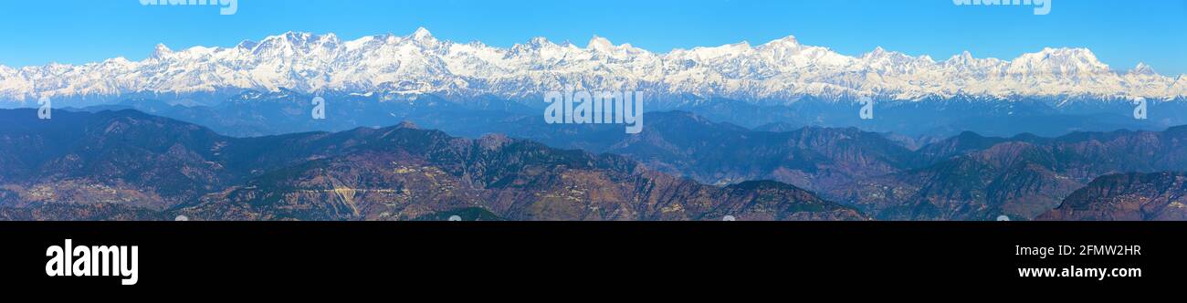 Mount Chaukhamba, Himalaya, panoramic view of Indian Himalayas, great ...