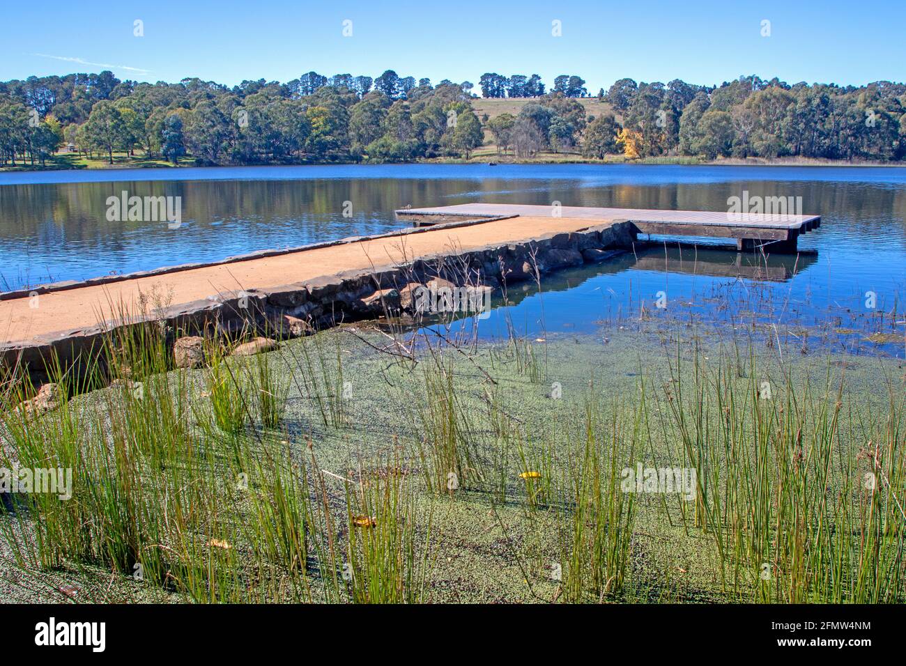 Lake canobolas hi-res stock photography and images - Alamy