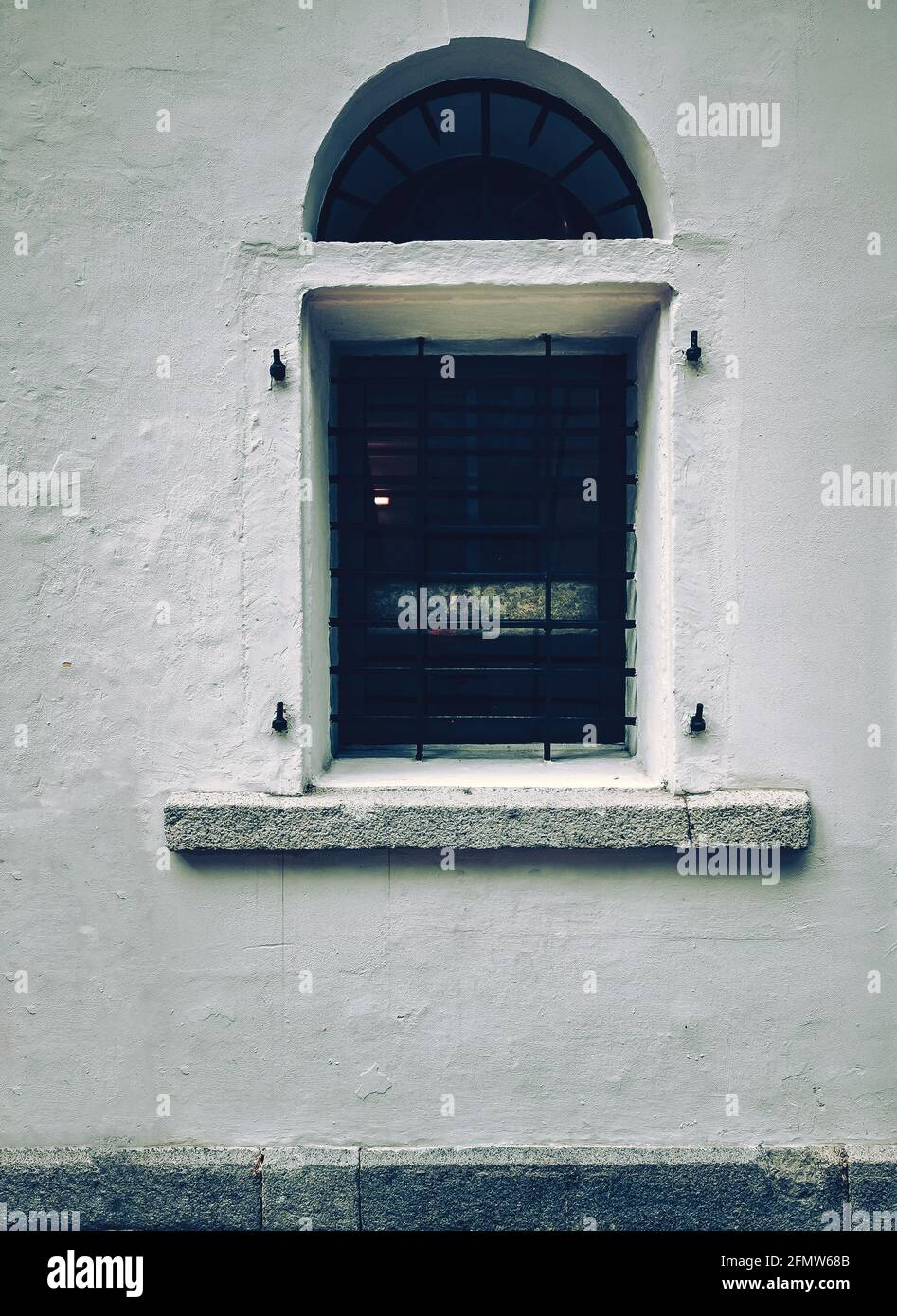 Old window and white wall, vintage style Stock Photo - Alamy