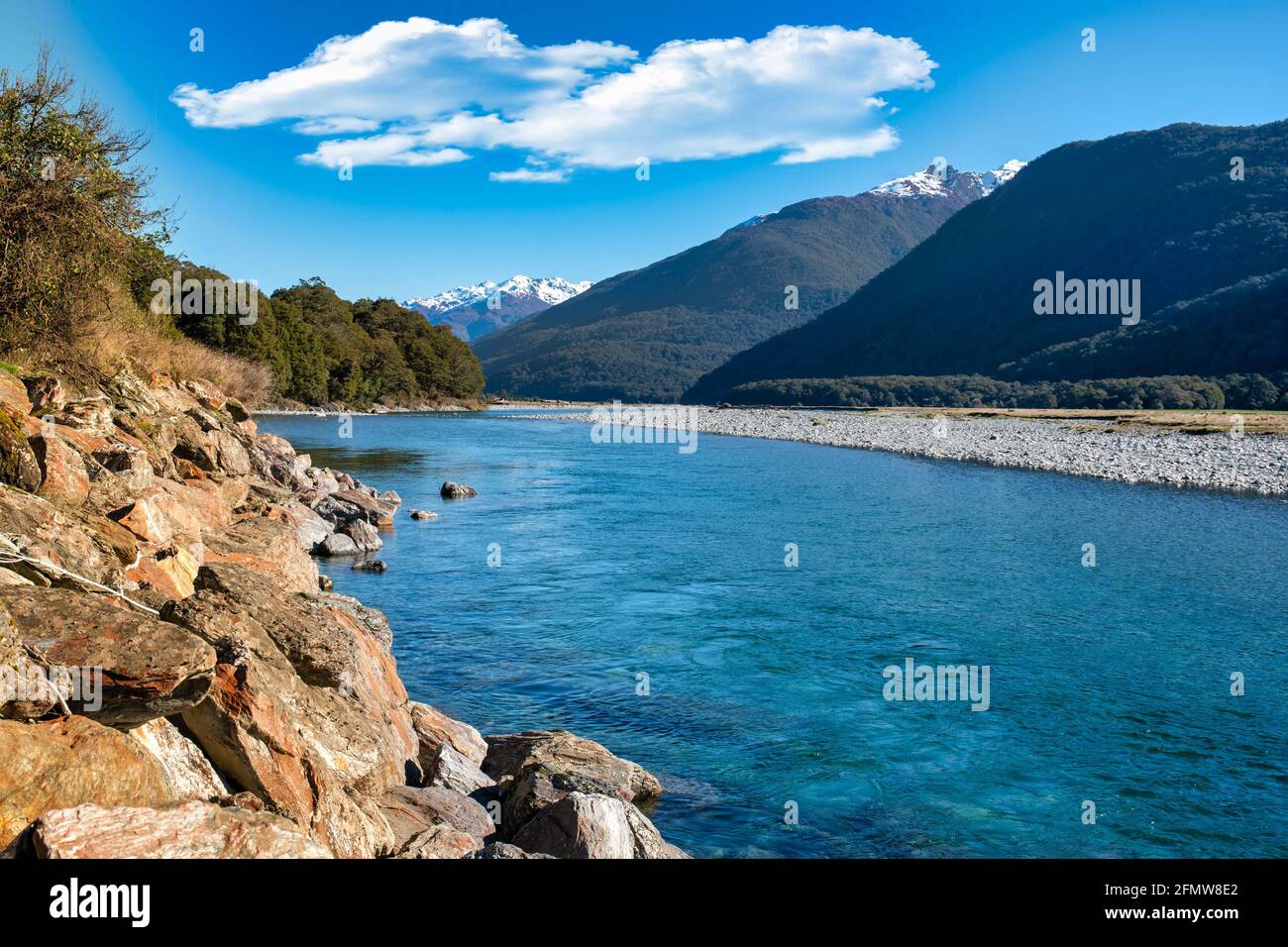 Makarora river summer hi-res stock photography and images - Alamy