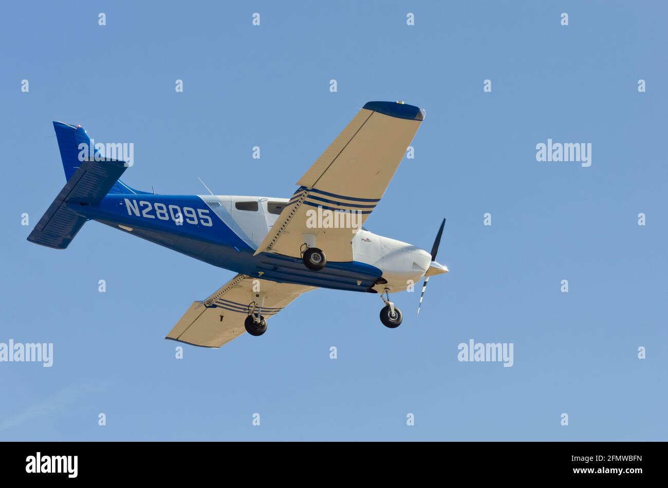 Airplanes at Falcon Field Airport in Mesa Arizona Stock Photo - Alamy