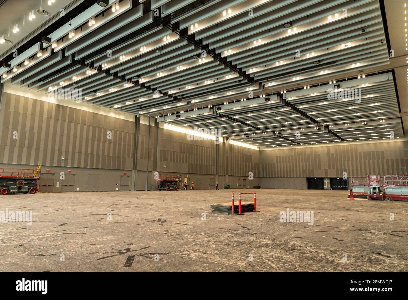 Jacob javits convention center interior hi-res stock photography and ...