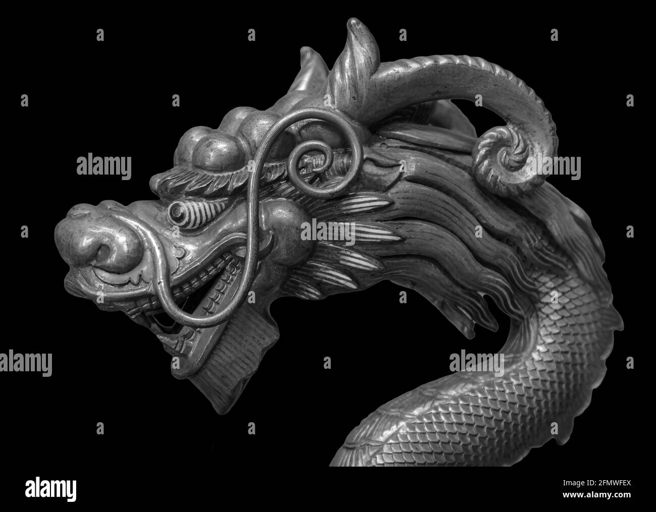 Chinese dragon head Black and White Stock Photos & Images - Alamy
