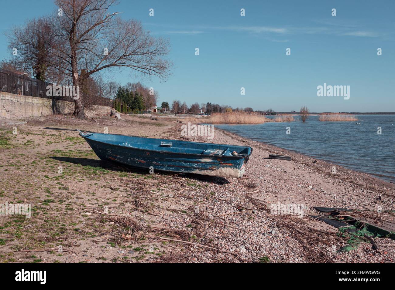 Old fashioned beach scene hi-res stock photography and images - Alamy