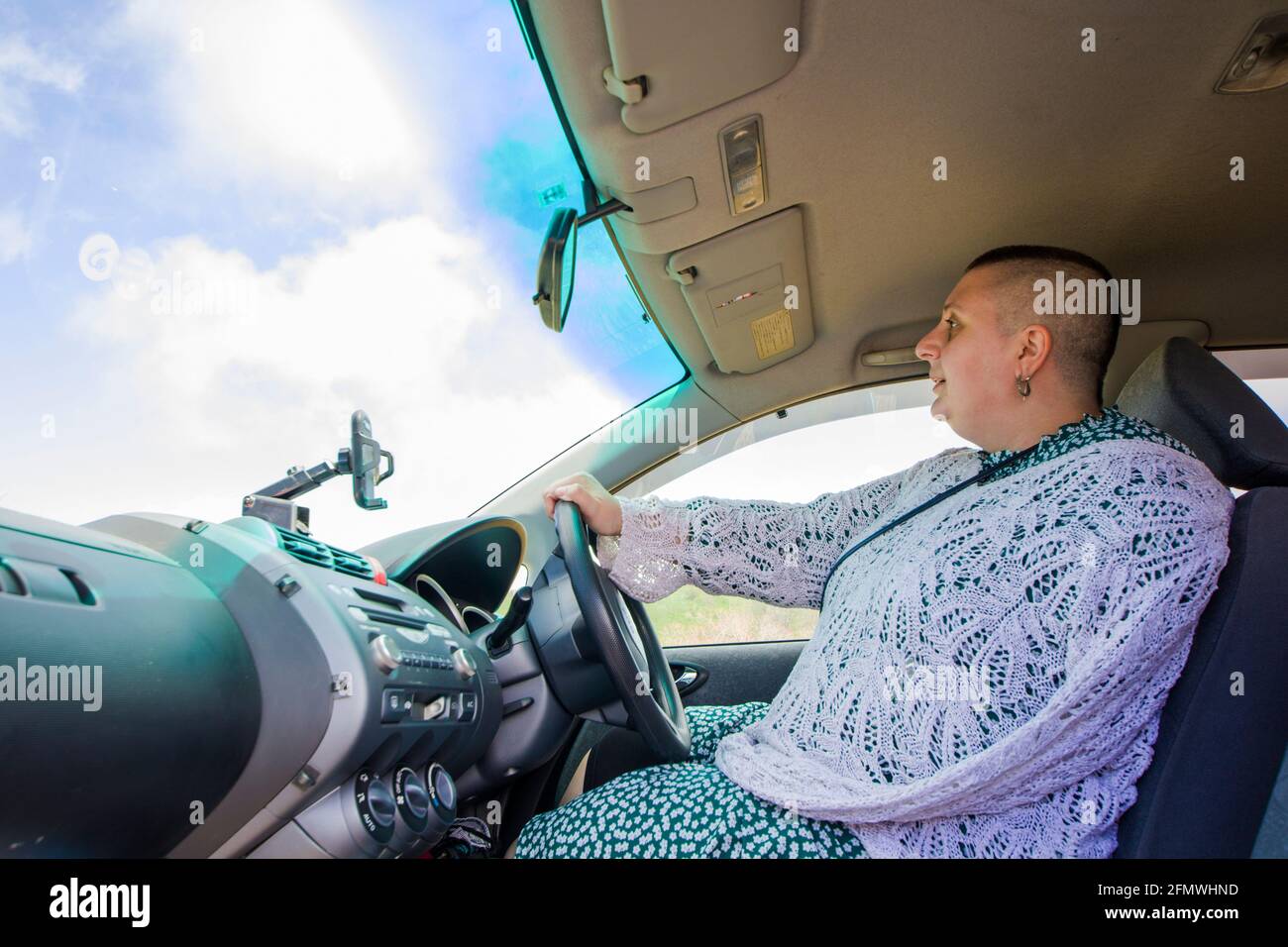 Amputee girl hi-res stock photography and images - Alamy