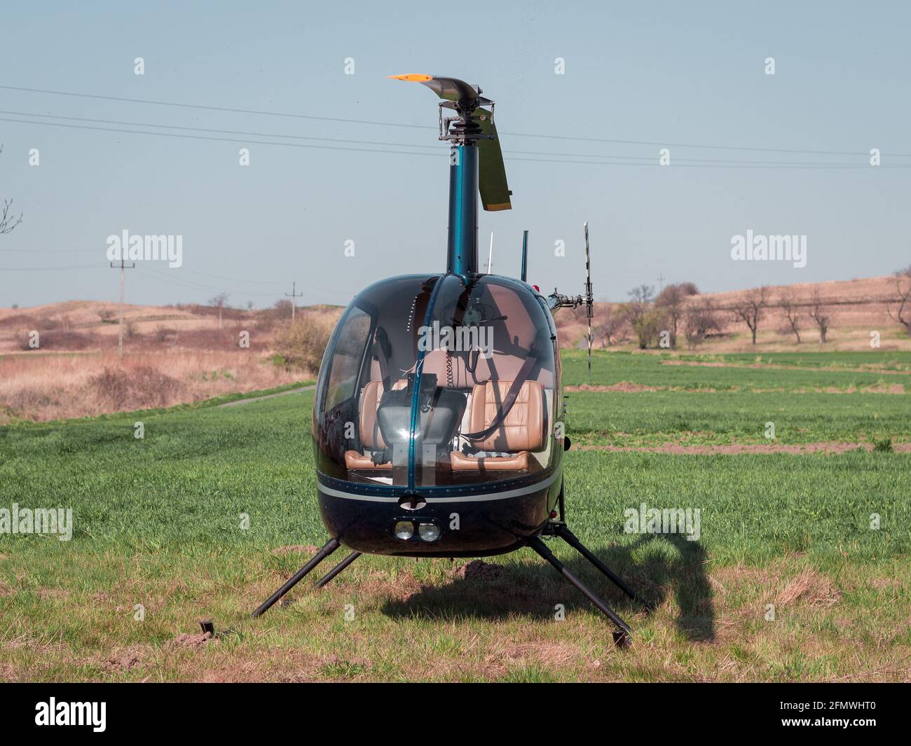 Small helicopter hi-res stock photography and images - Alamy