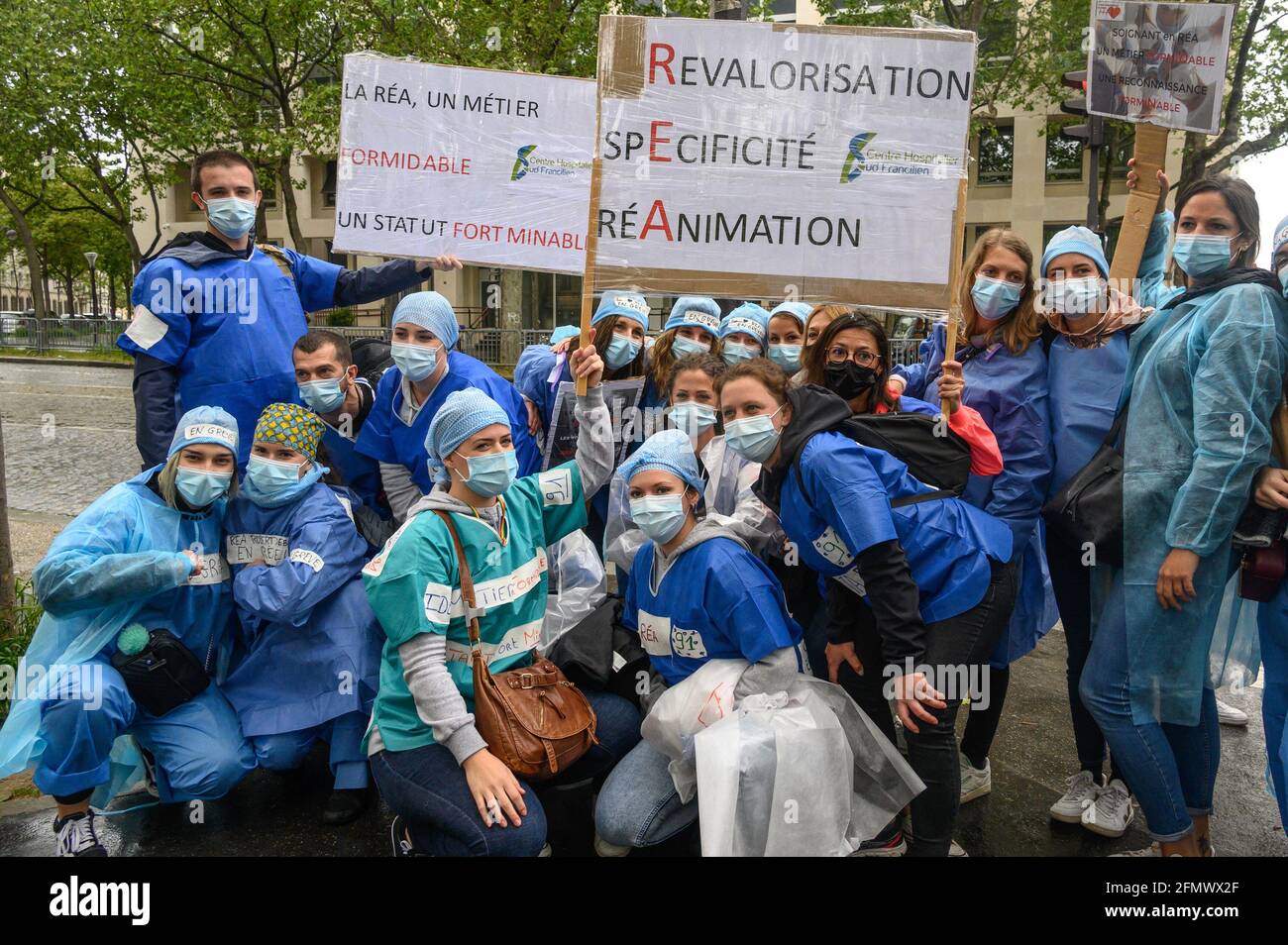 Paris, France, on May 11, 2021. Demonstration of the Nursing staff of ...