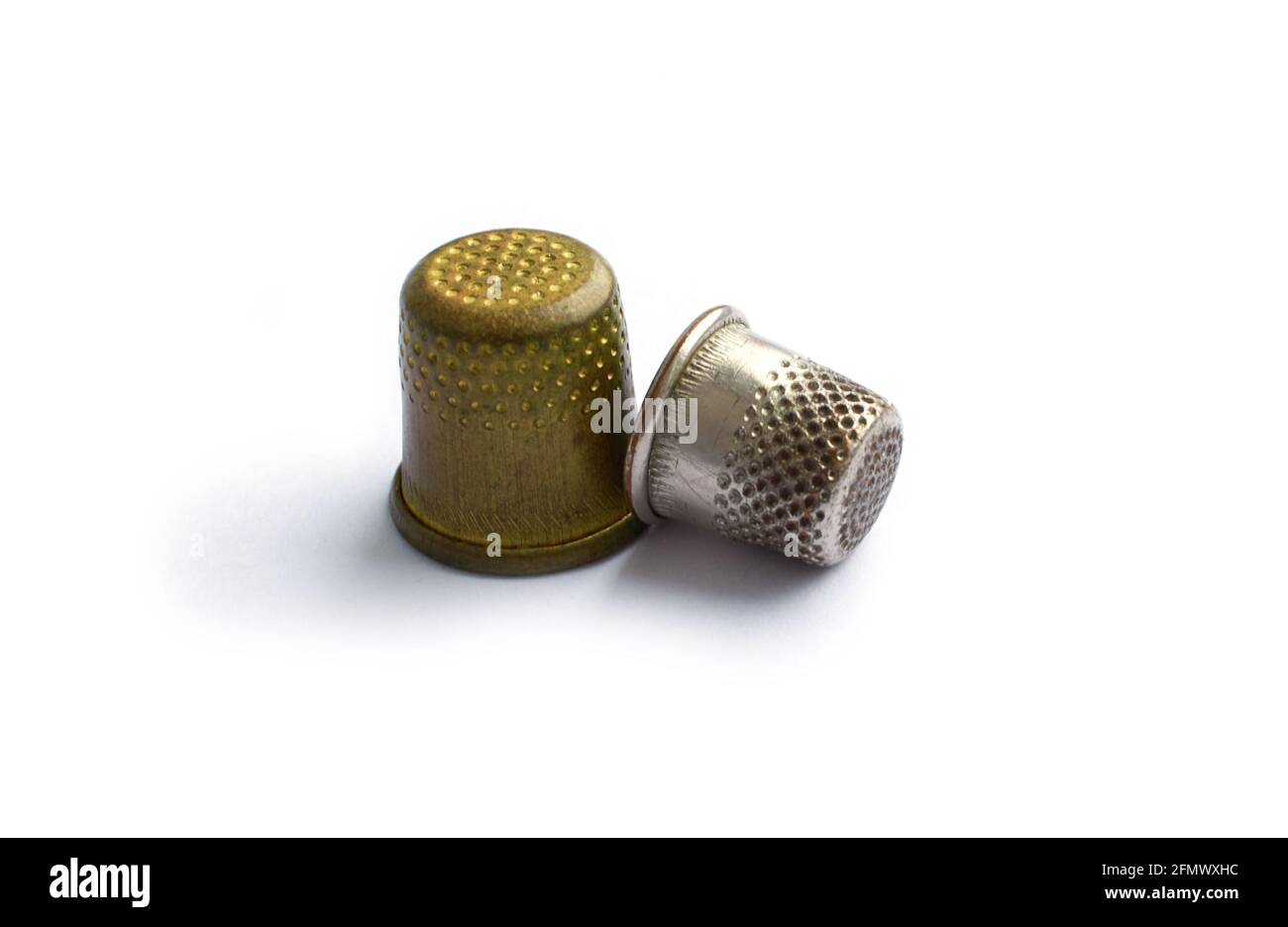 Vintage brass thimble hi-res stock photography and images - Alamy