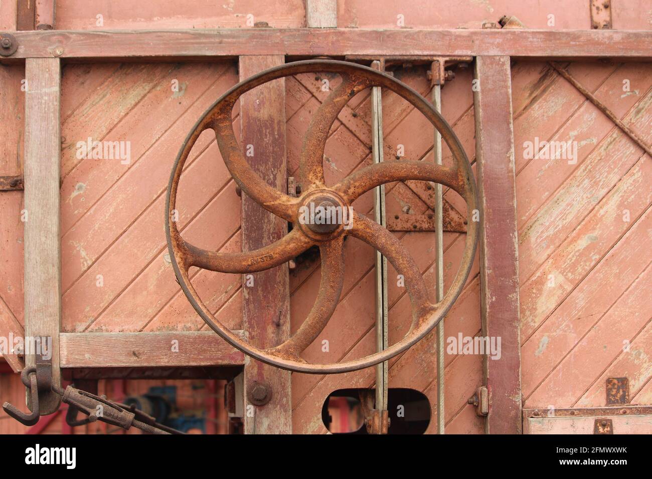 Rusty iron wheel old hi-res stock photography and images - Alamy