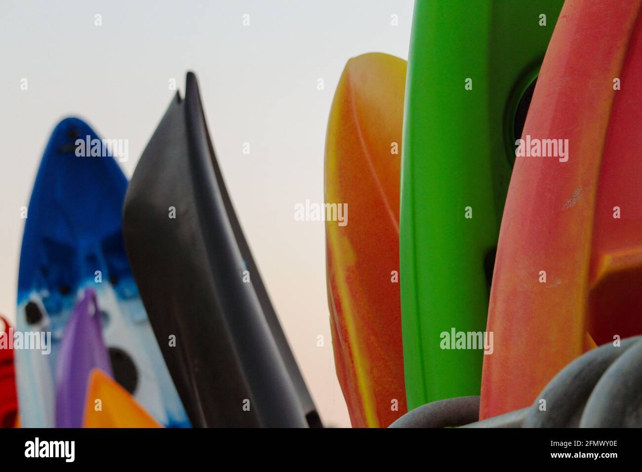 Edge boards hi-res stock photography and images - Alamy