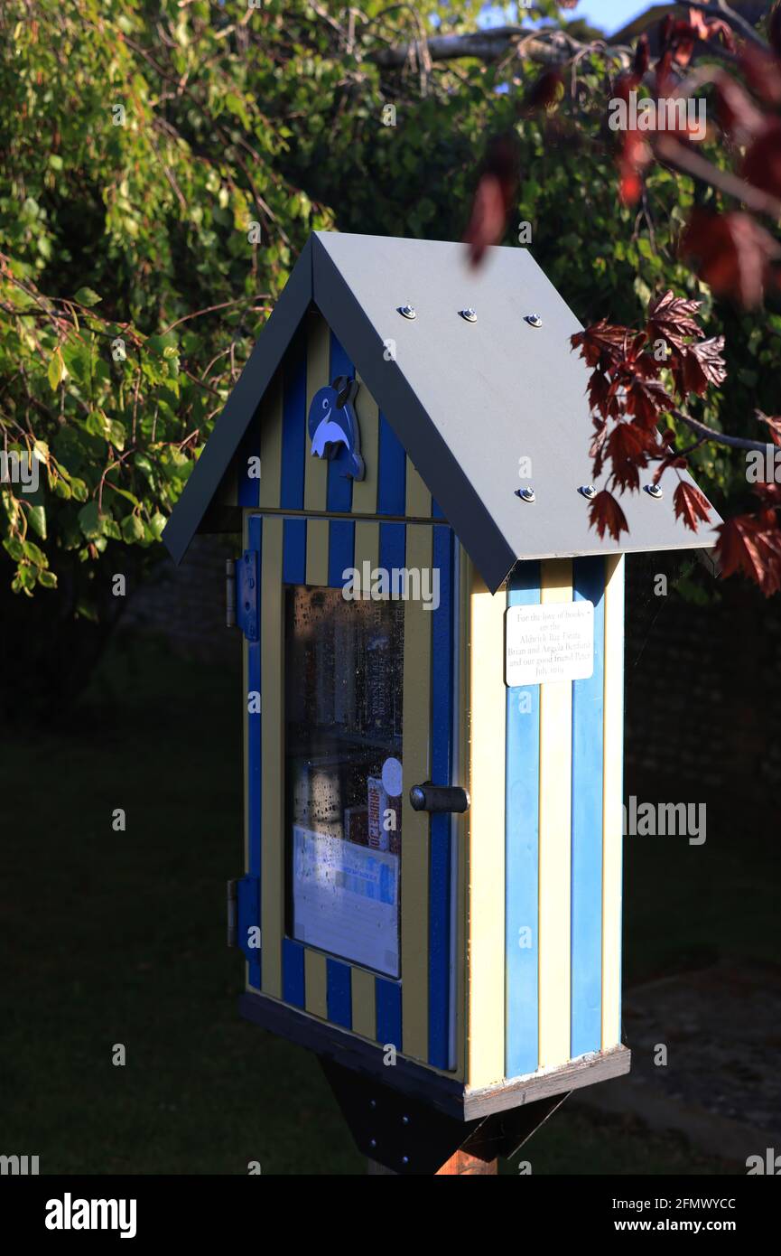 Little free library in england hi-res stock photography and images - Alamy