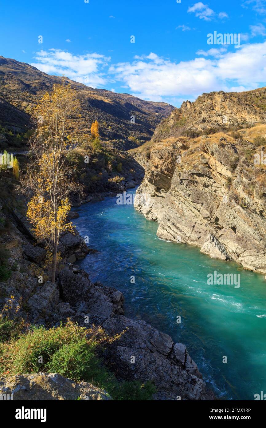 The Kawarau River in the Otago region, South Island, New Zealand ...