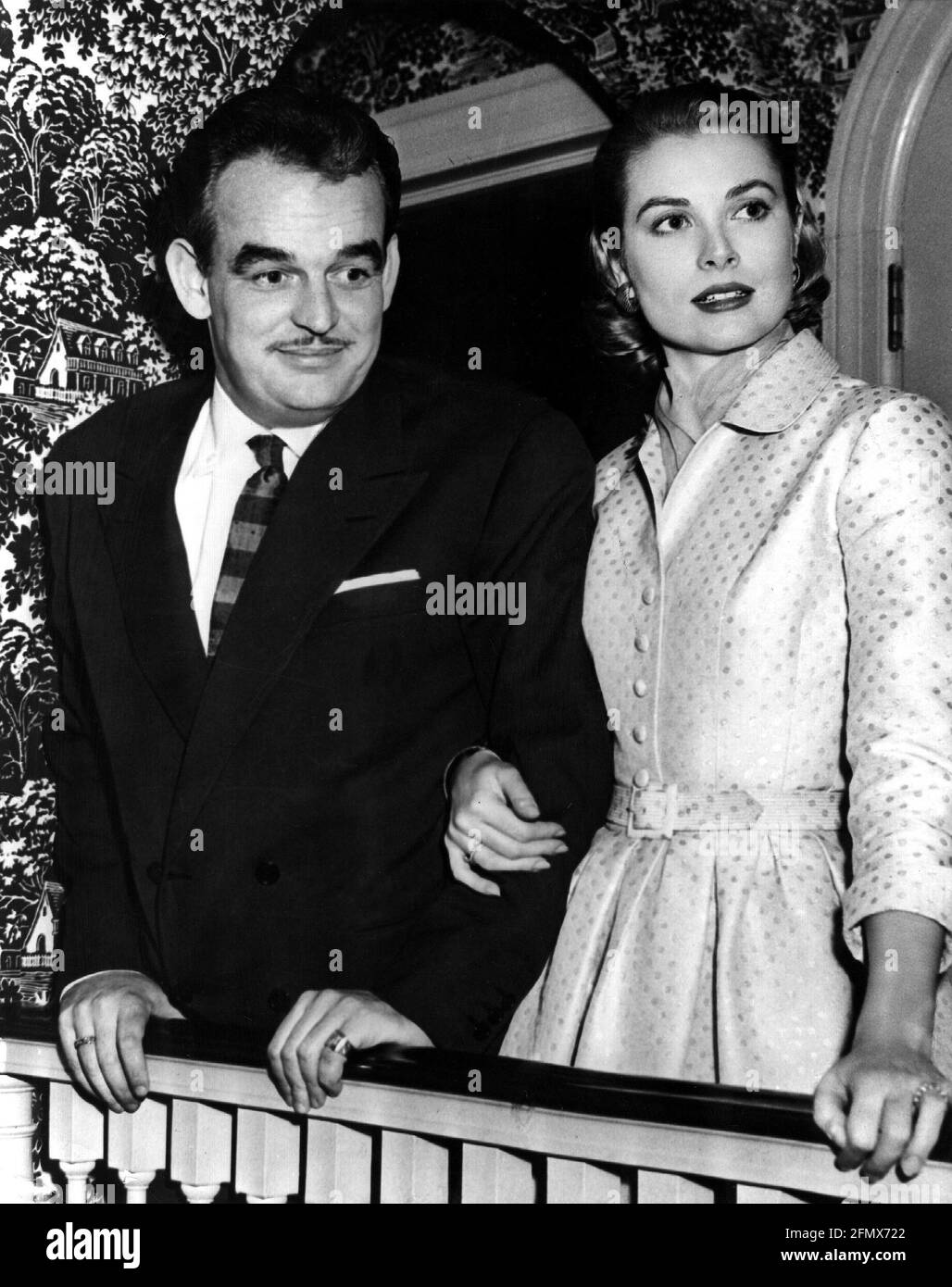 Prince rainier and princess grace hi-res stock photography and images ...