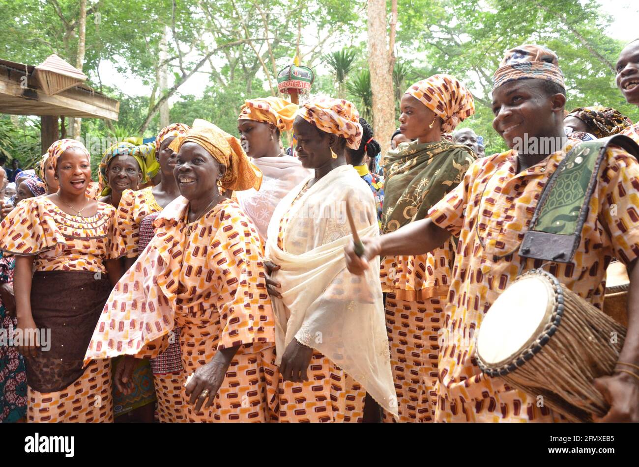 Osun Osogbo Drums and Dance Stock Photo - Alamy