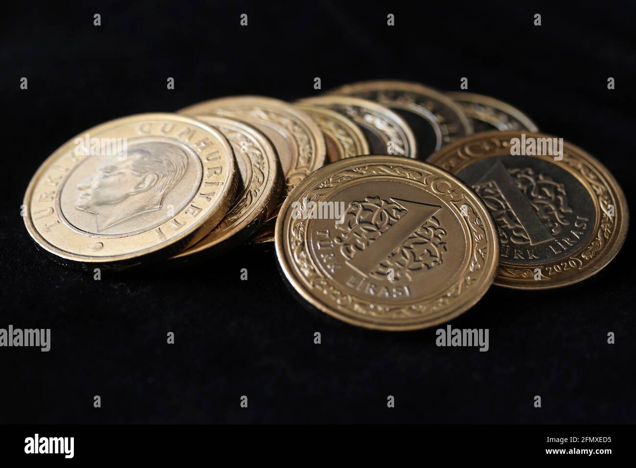 New turkish lira coin hi-res stock photography and images - Alamy