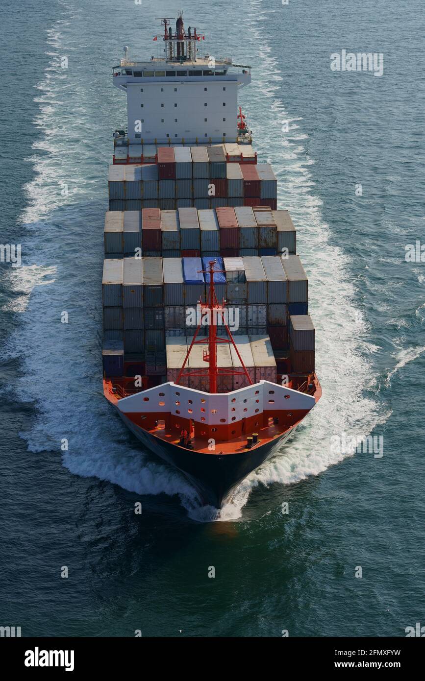 Container Ship Side View High Resolution Stock Photography and Images ...