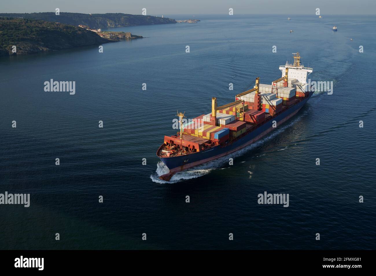 box ship, container ship, sailing at sea Stock Photo - Alamy