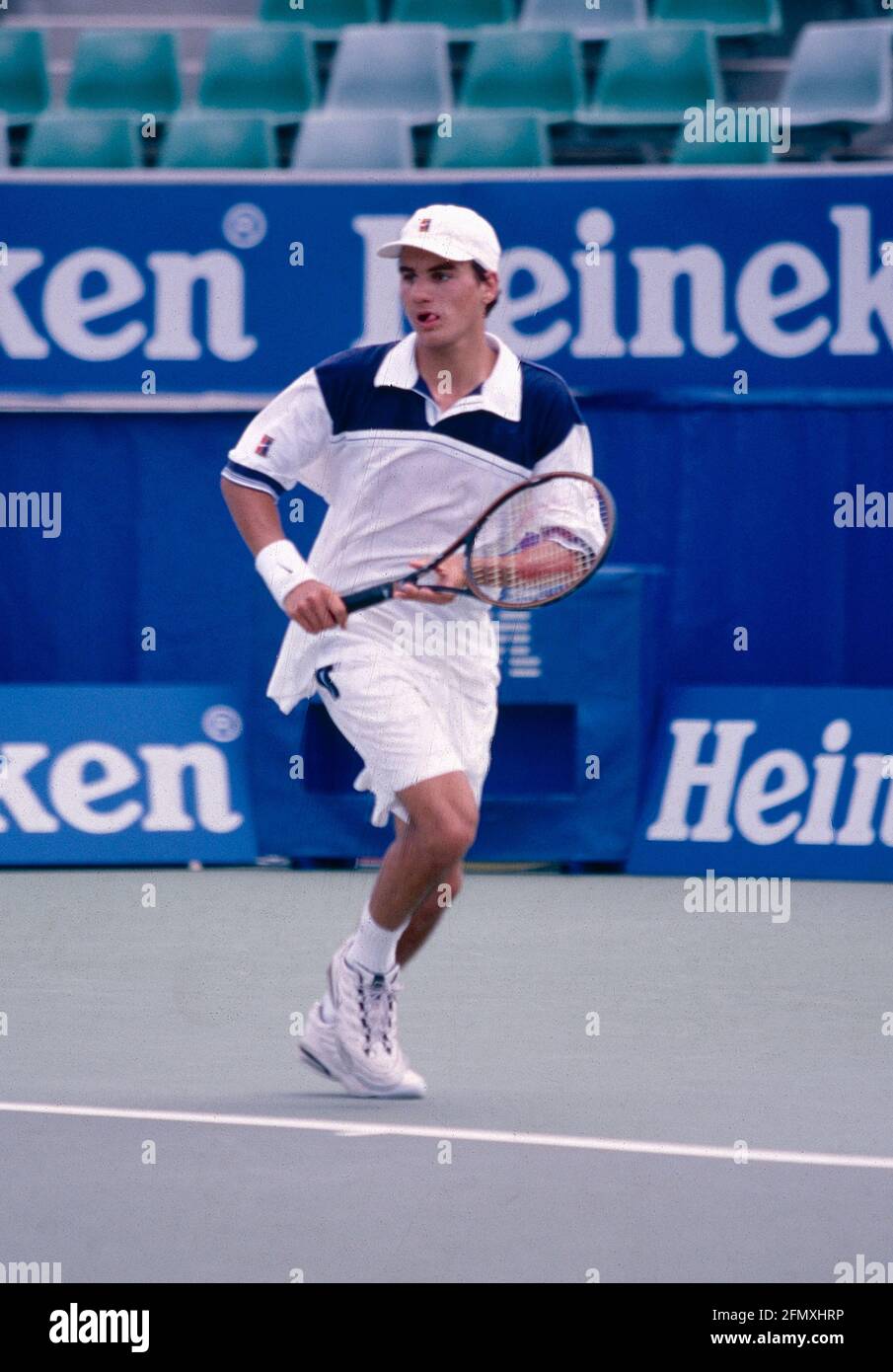 Swiss tennis player Roger Federer, 2000s Stock Photo - Alamy
