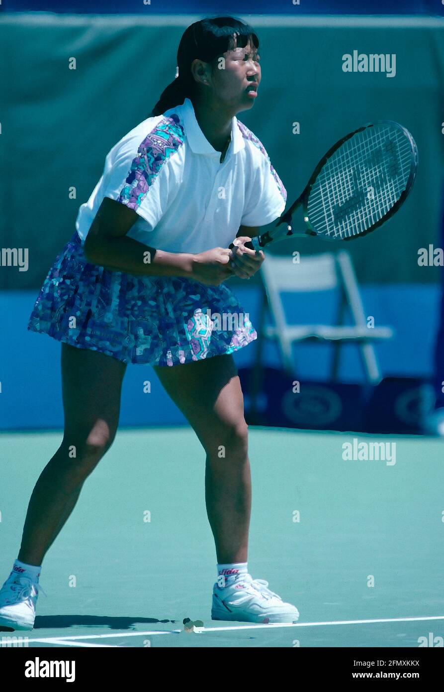 Chinese tennis player Li Fang, Australian Open 1992 Stock Photo - Alamy