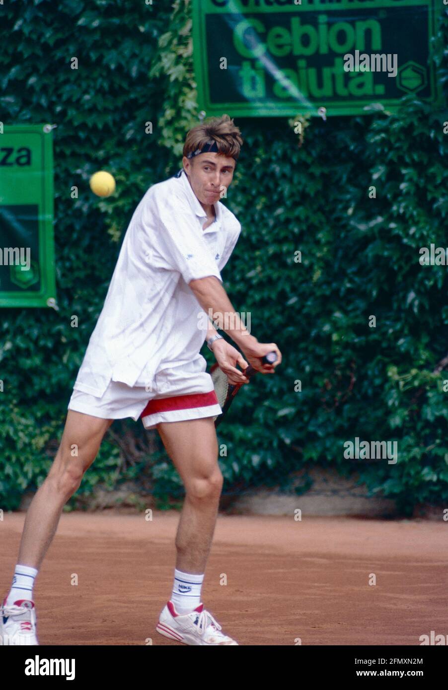New Zealander tennis player Steven Downs, Bonfiglio 1993 Stock Photo ...