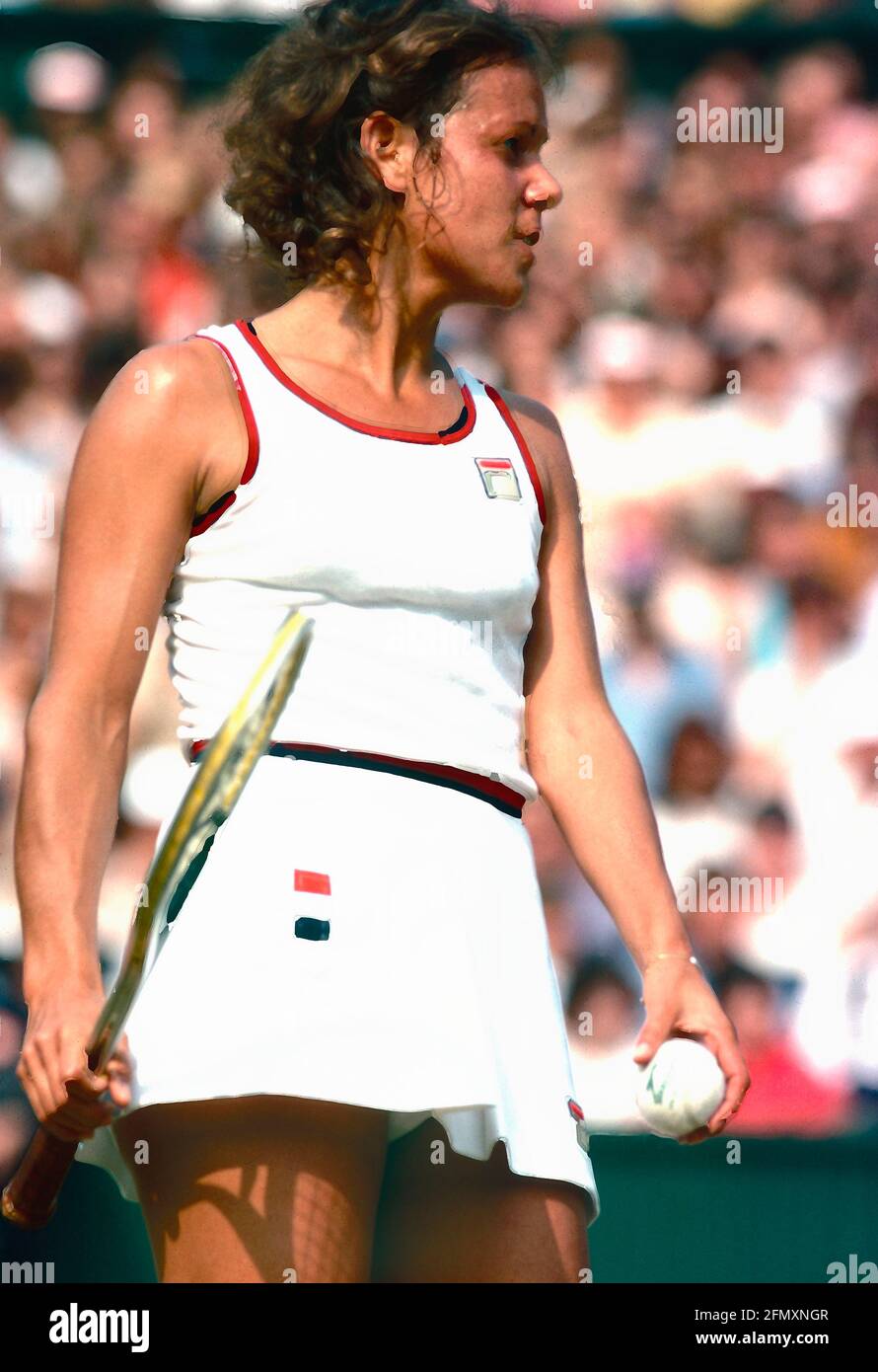 Australian tennis player Evonne Goolagong Cawley, 1979 Stock Photo - Alamy