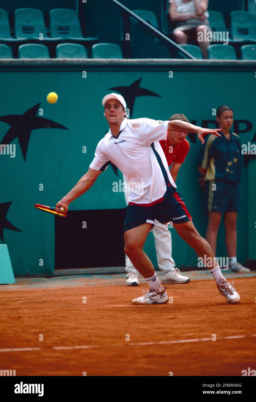 Argentinian tennis player Gaston Gaudio, Roland Garros, France 2004 ...