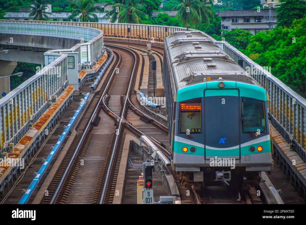 Kaohsiung, Taiwan 7/27/2019 Kaohsiung MRT World Games Station Platforms ...