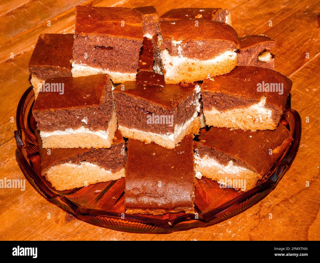 Layers of cheese hi-res stock photography and images - Alamy