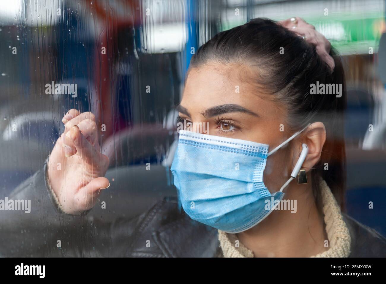 Woman soaked rain hi-res stock photography and images - Alamy
