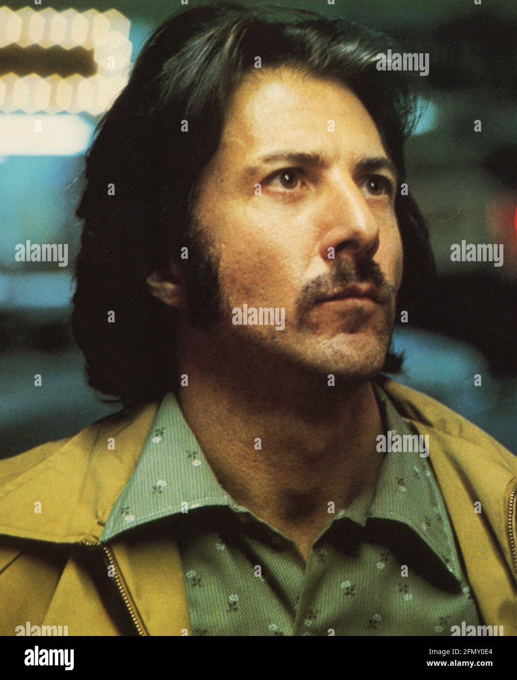 Straight Time Year : 1978 USA Director : Ulu Grosbard Dustin Hoffman ...