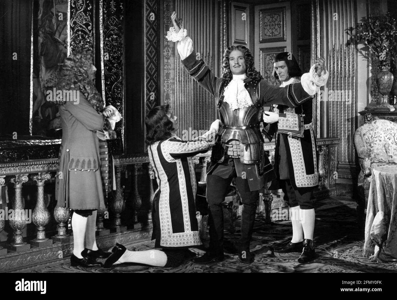 Si Versailles m'était conté Year : 1954 France Director : Sacha Guitry ...