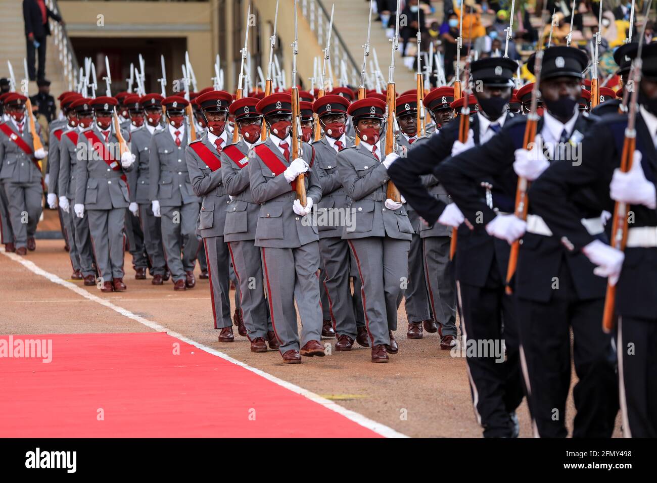 Yoweri museveni swearing hi-res stock photography and images - Alamy