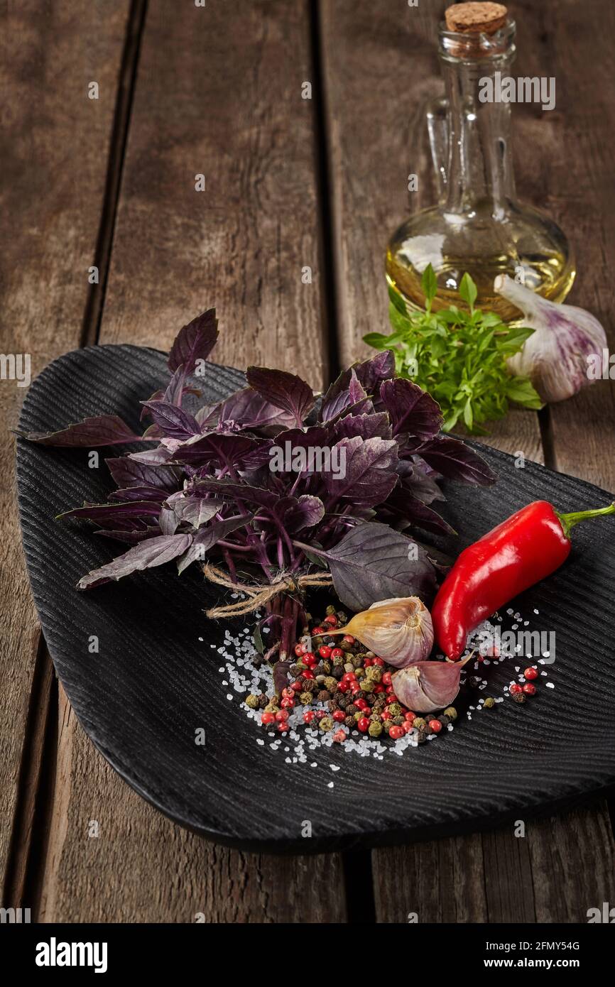 Condiments on restaurant table hi-res stock photography and images - Alamy