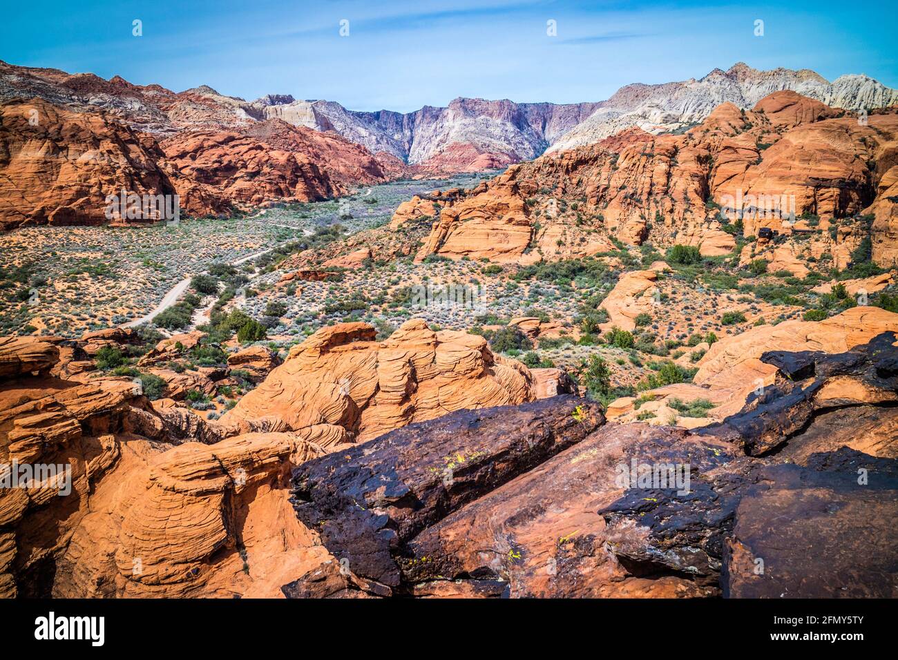 Mountain Ridges in Snow Canyon State Park, Utah Stock Photo - Alamy
