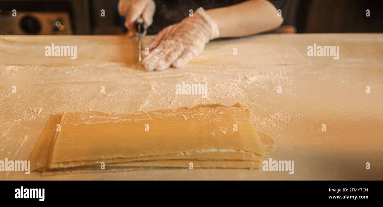 handmade fresh pasta making process. close up Stock Photo - Alamy