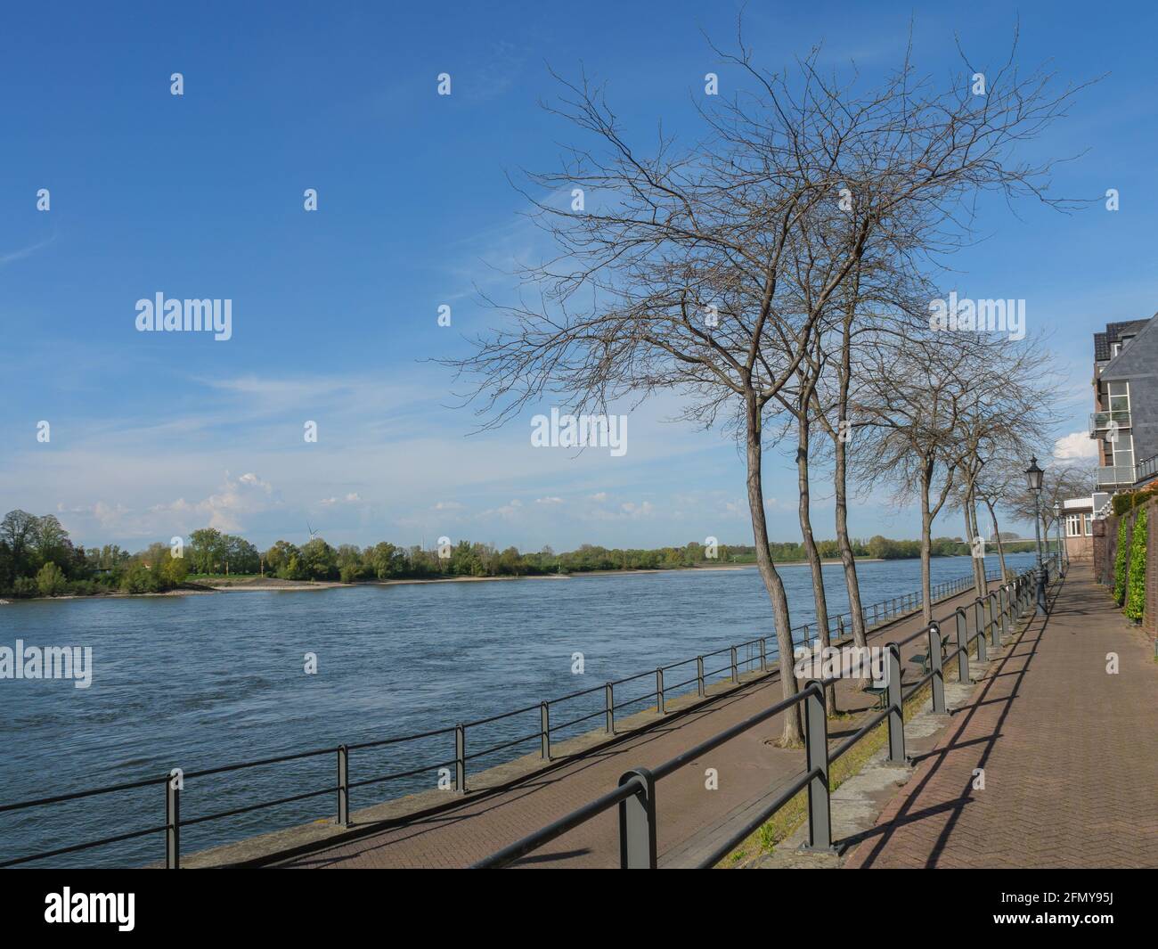 the city of rees at the river rhine Stock Photo - Alamy
