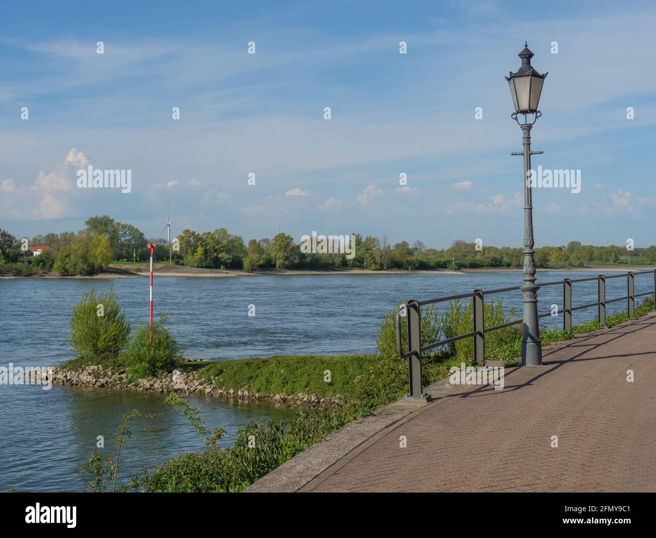 the city of rees at the river rhine Stock Photo - Alamy