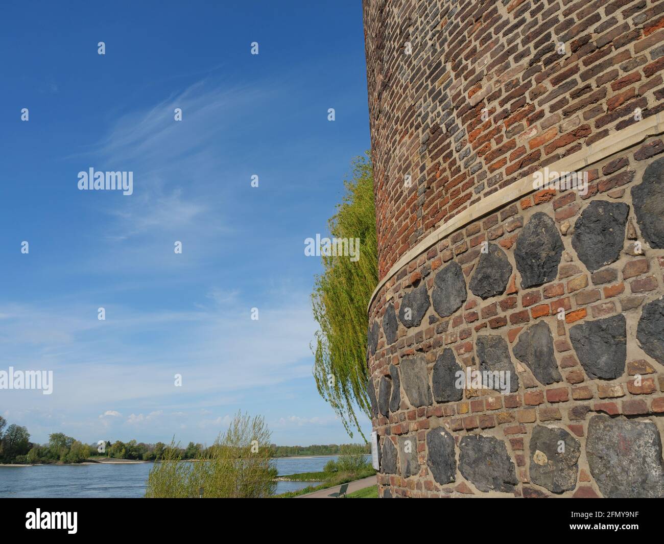 the city of rees at the river rhine Stock Photo - Alamy