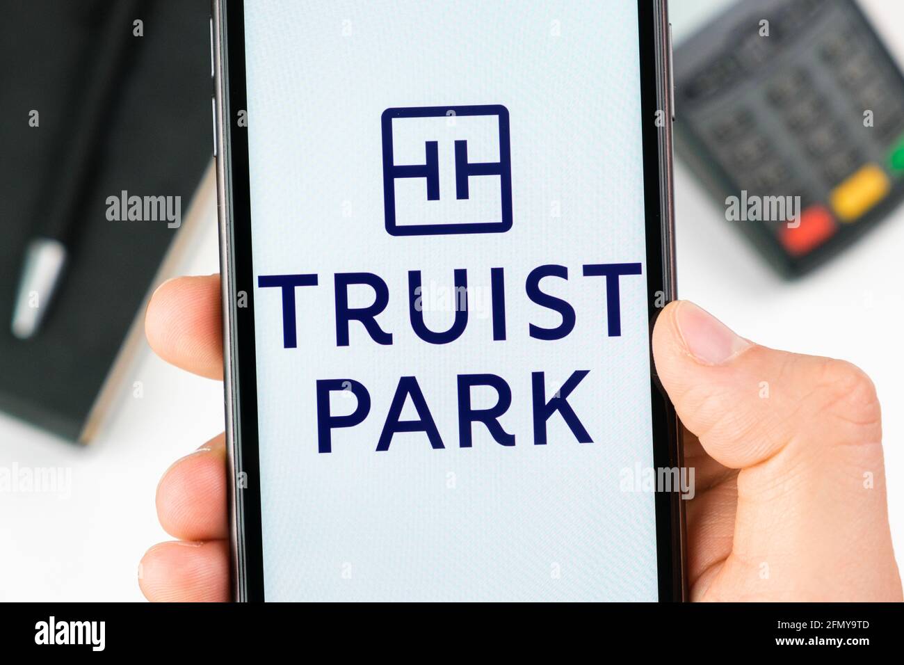 Truist bank logo hi-res stock photography and images - Alamy